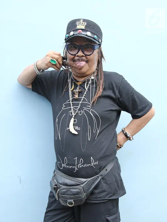 FOTO: Tak Berubah, Jhonny Iskandar Masih Tetap Kocak seperti Dulu ...