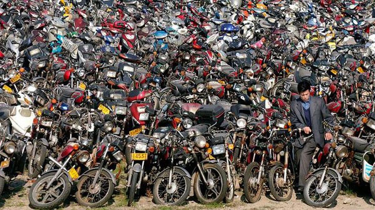 Kuburan Massal Sepeda Motor Butut di China