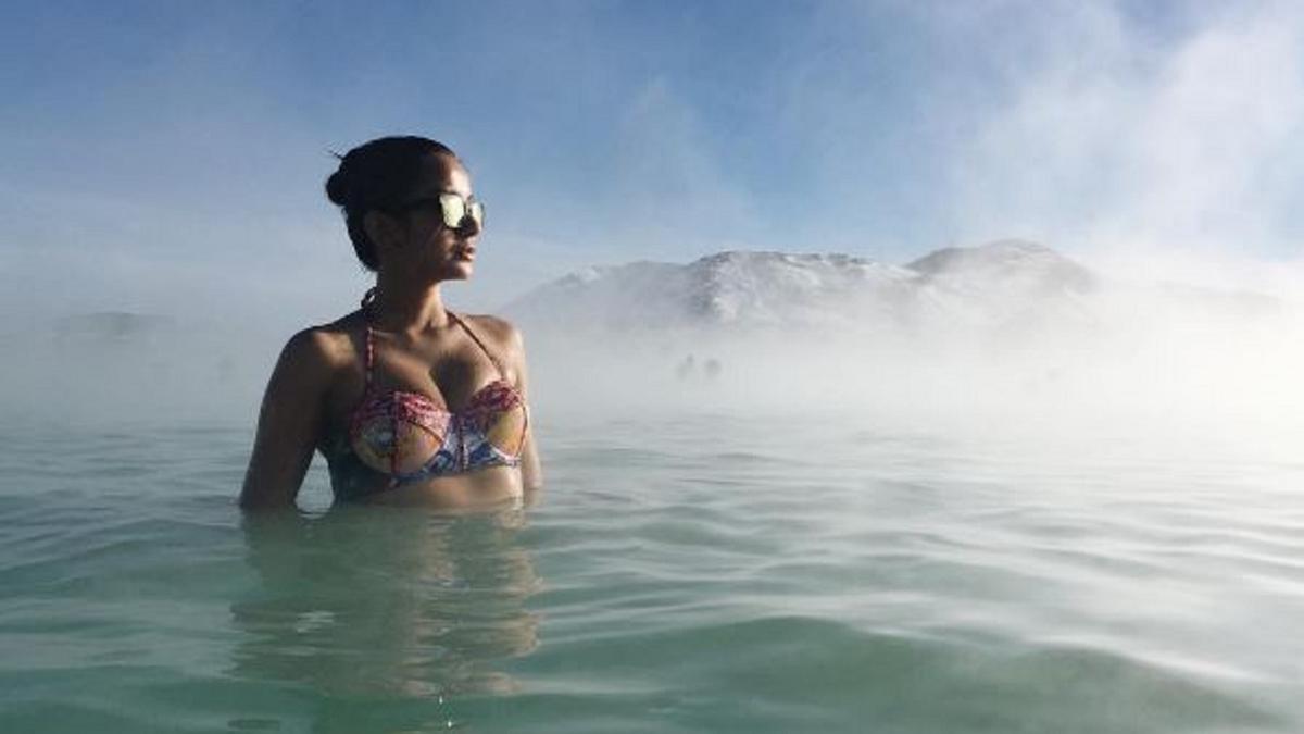 Tanpa Suami, Kirana Larasati Pamer Foto Seksi di Islandia ...