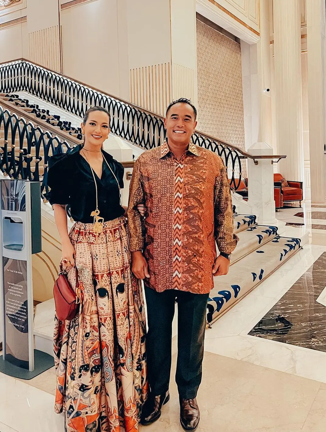 Nia Ramadhani dan Ardi Bakrie Rayakan Dinner Anniversary ke 13 Bersama ...