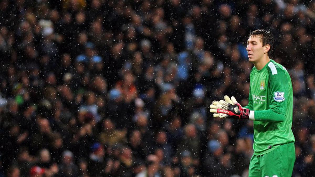 Arsenal dan Napoli Rebutan Kiper City - Bola Liputan6.com