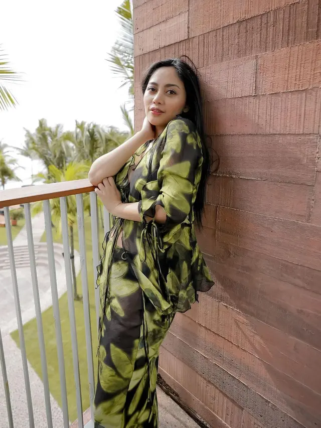 Rachel Vennya Antar Anak Sulung Masuk SD Pertama Kali, Sampaikan Pesan ...