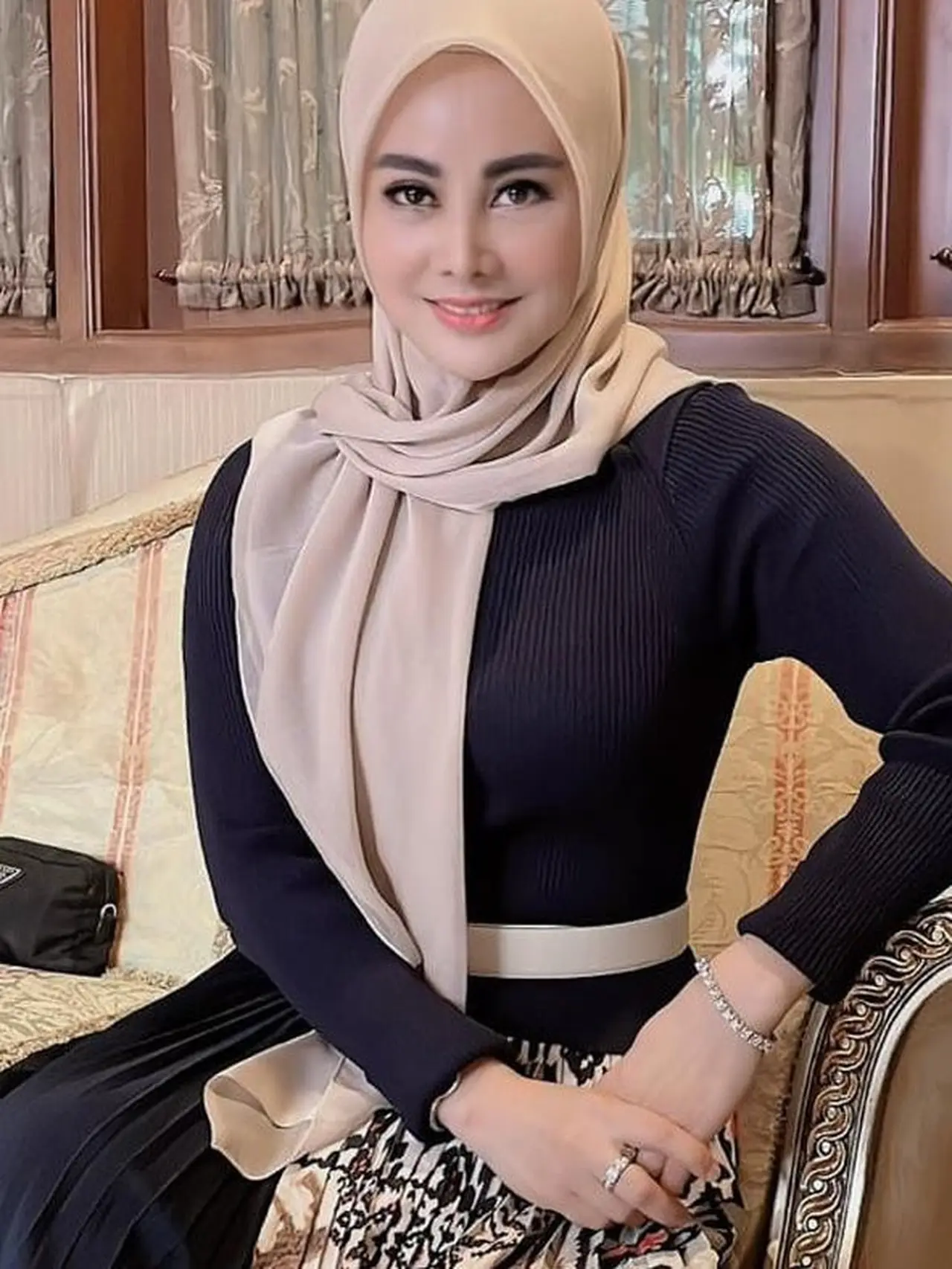 Cici Paramida Jawab Kedekatan dengan Pria Asal Turki - ShowBiz Liputan6.com