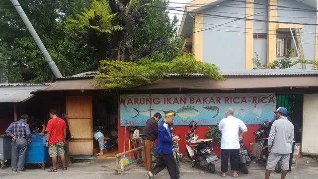 Berkah Bondan Winarno bagi Gubuk Penjual Ikan Rica-Rica Makassar ...