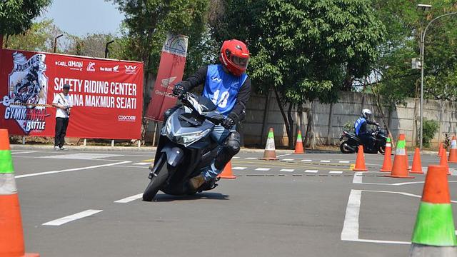 Tertarik Tingkatkan Skill Berkendara Motor, Tempat Ini Bisa Dicoba ...