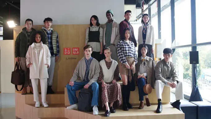 UNIQLO Perkenalkan Konsep Baru LifeWear 'Timeless Tones' untuk Koleksi Musim Gugur/Musim Dingin ...