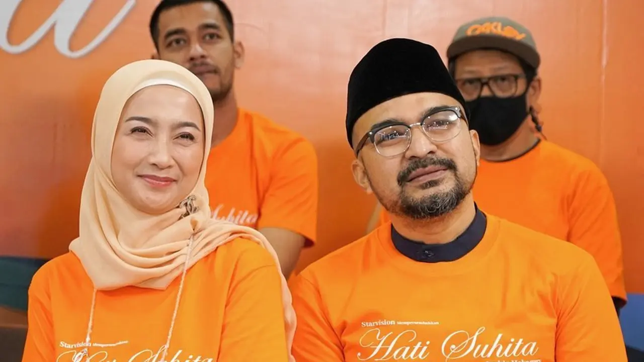 6 Kebersamaan Desy Ratnasari dan David Chalik, Beredar Kabar Akan ...