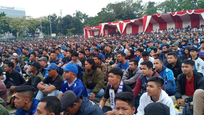 BRI Liga 1: Antisipasi Kebocoran, Persib Bakal Pakai Tiket Gelang ...