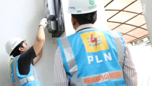 Harga BBM Terbaru di SPBU Pertamina, Shell, Vivo, dan BP - Bisnis ...