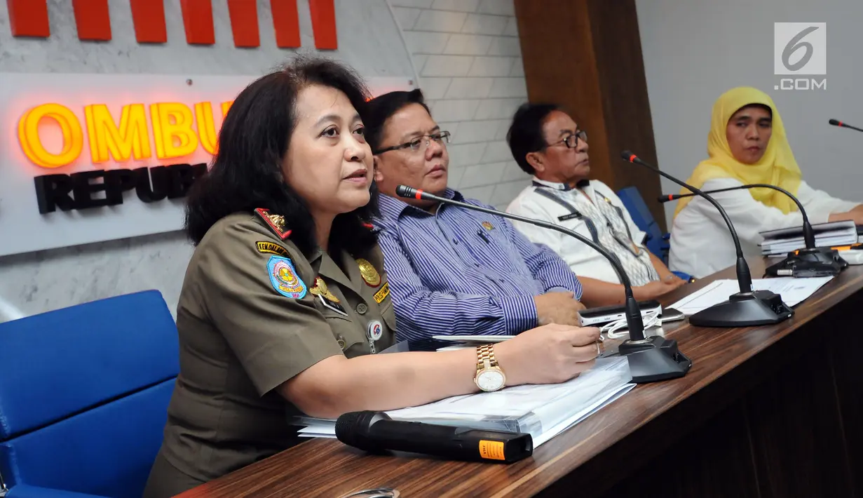PHOTO: Ombudsman Beberkan Dugaan Maladministrasi Penataan PKL di Jakarta - Foto Liputan6.com