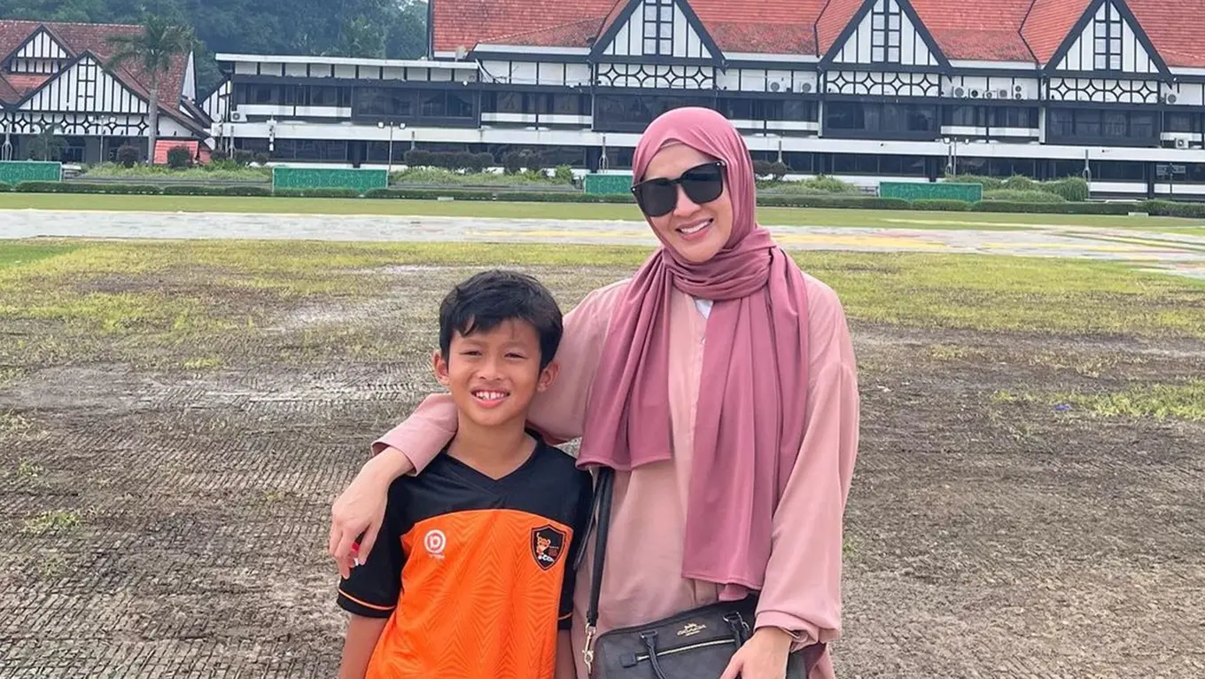 Potret Miro Materazzi Anak Gunawan Dwi Cahyo dan Okie Agustina yang ...