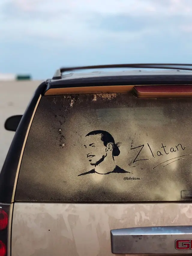8 Gambar di Kaca Belakang Mobil Berdebu Ini Keren Banget, Estetik - Hot ...