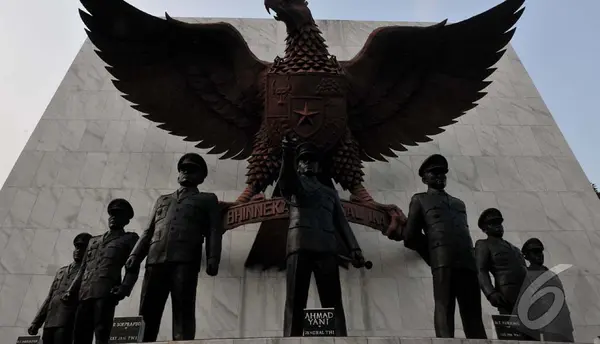 Anaknya Menikah di Usia 19 Tahun, Ini 6 Potret Andre Rosiade dan Azizah Salsha - Hot Liputan6.com