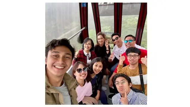 Bak Saudara Kembar, Ini 6 Potret Kebersamaan Caesar Hito dan Adiknya ...