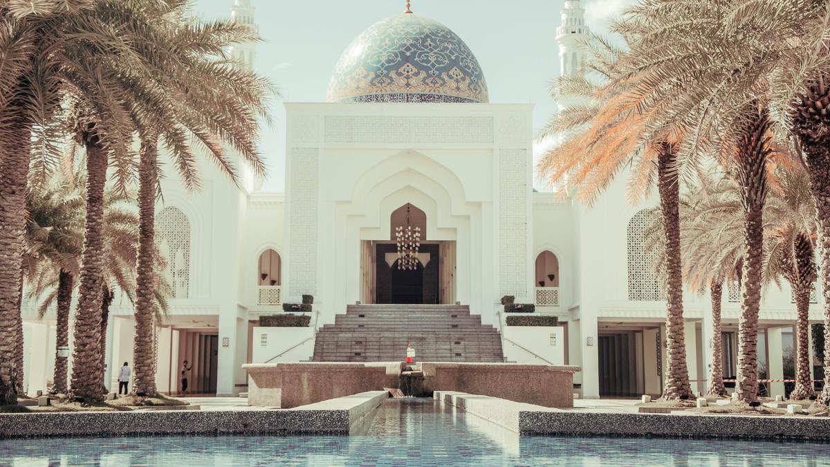 Mengenal Istilah Wakaf dalam Islam, Mulai dari Syarat Hingga ...