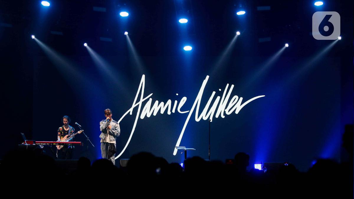 Tampil Perdana di Jakarta, Jamie Miller Bikin Galau Penonton The Sounds ...