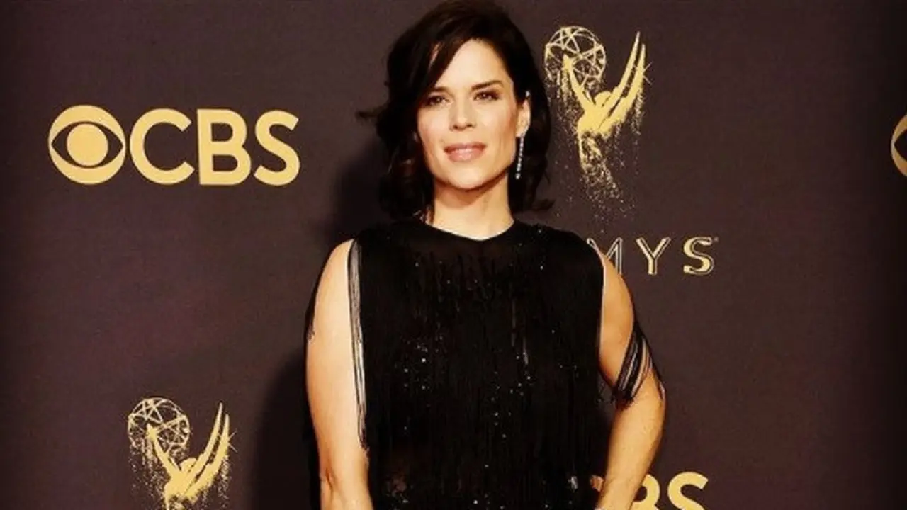 Tengok Perjalanan Karir Bintang Film Scream, Neve Campbell - Bisnis ...