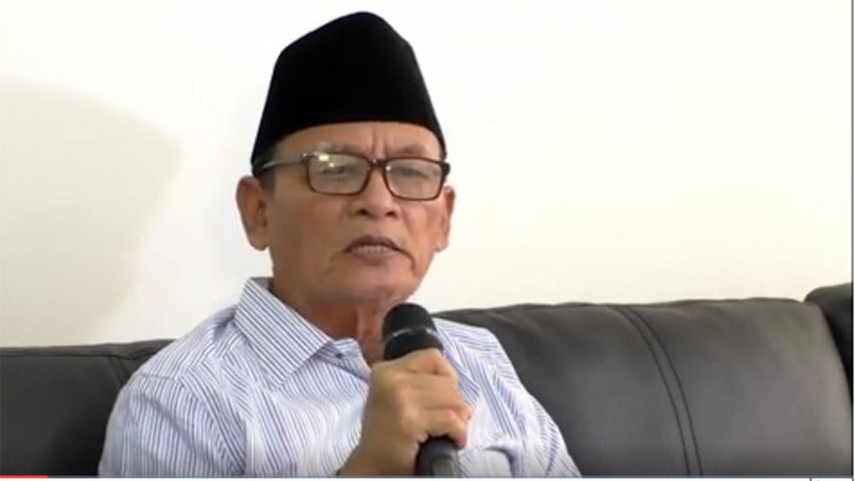 Zawawi Imron: Orang Kecil Berjumpa Hari Raya