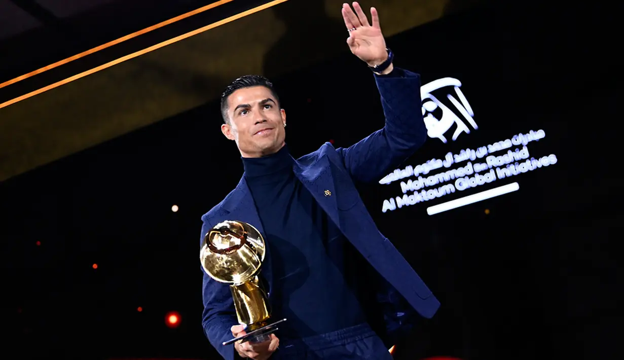 Ronaldo Borong Tiga Penghargaan Globe Soccer Awards 2023 - Foto Liputan6.com