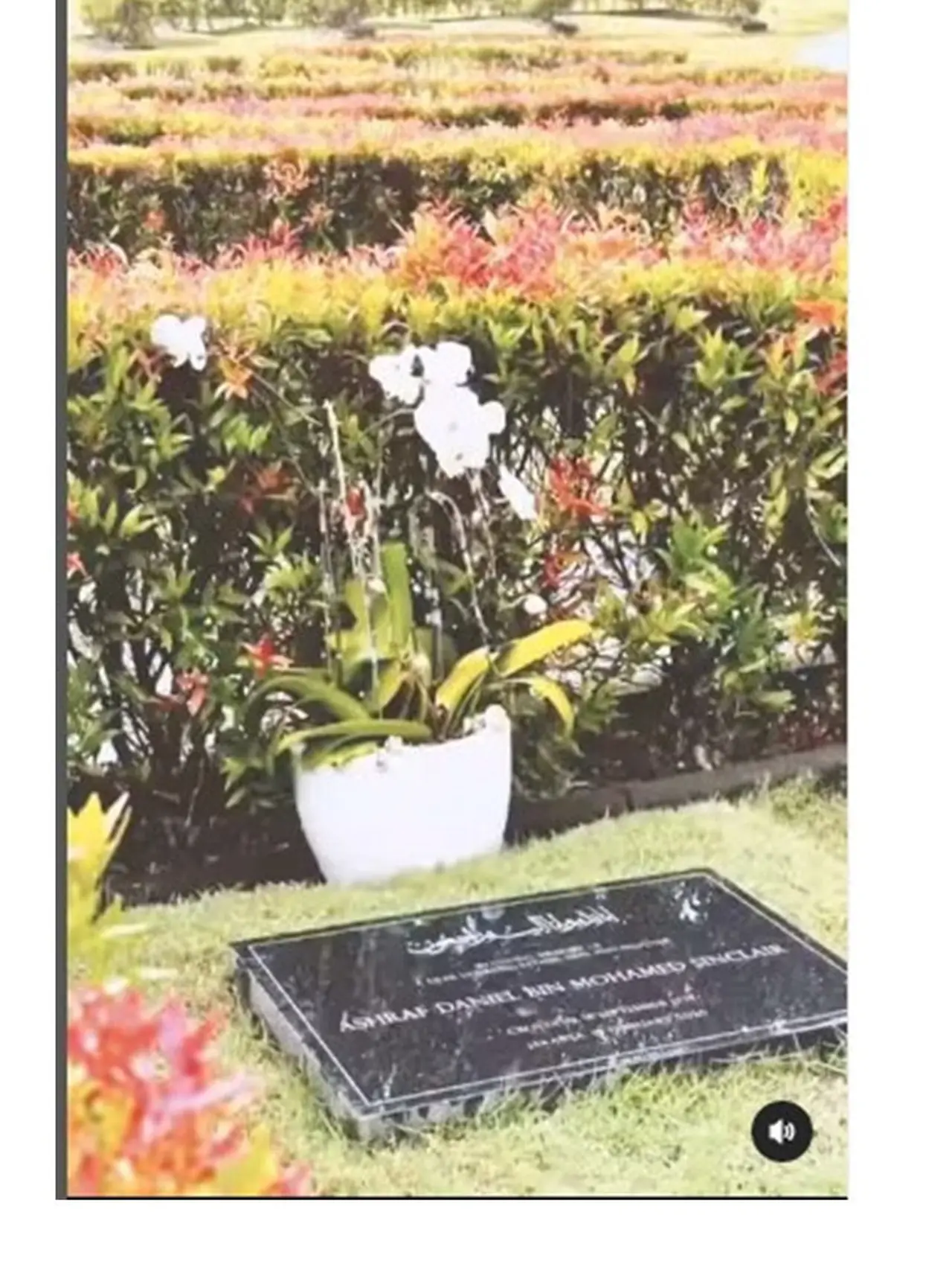 10 Momen Bunga Citra Lestari Ziarah Ke Makam Ashraf Sinclair Di Hari
