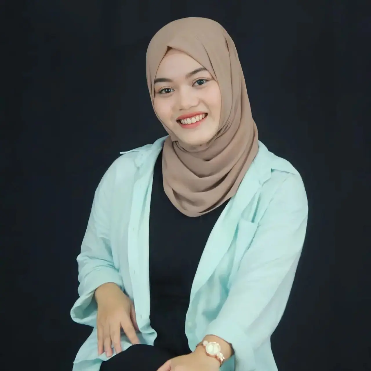 6 Potret Sipa Jamilah 'Kembaran' Putri Delina, Pernah Bertemu dan Foto Bareng - Hot Liputan6.com