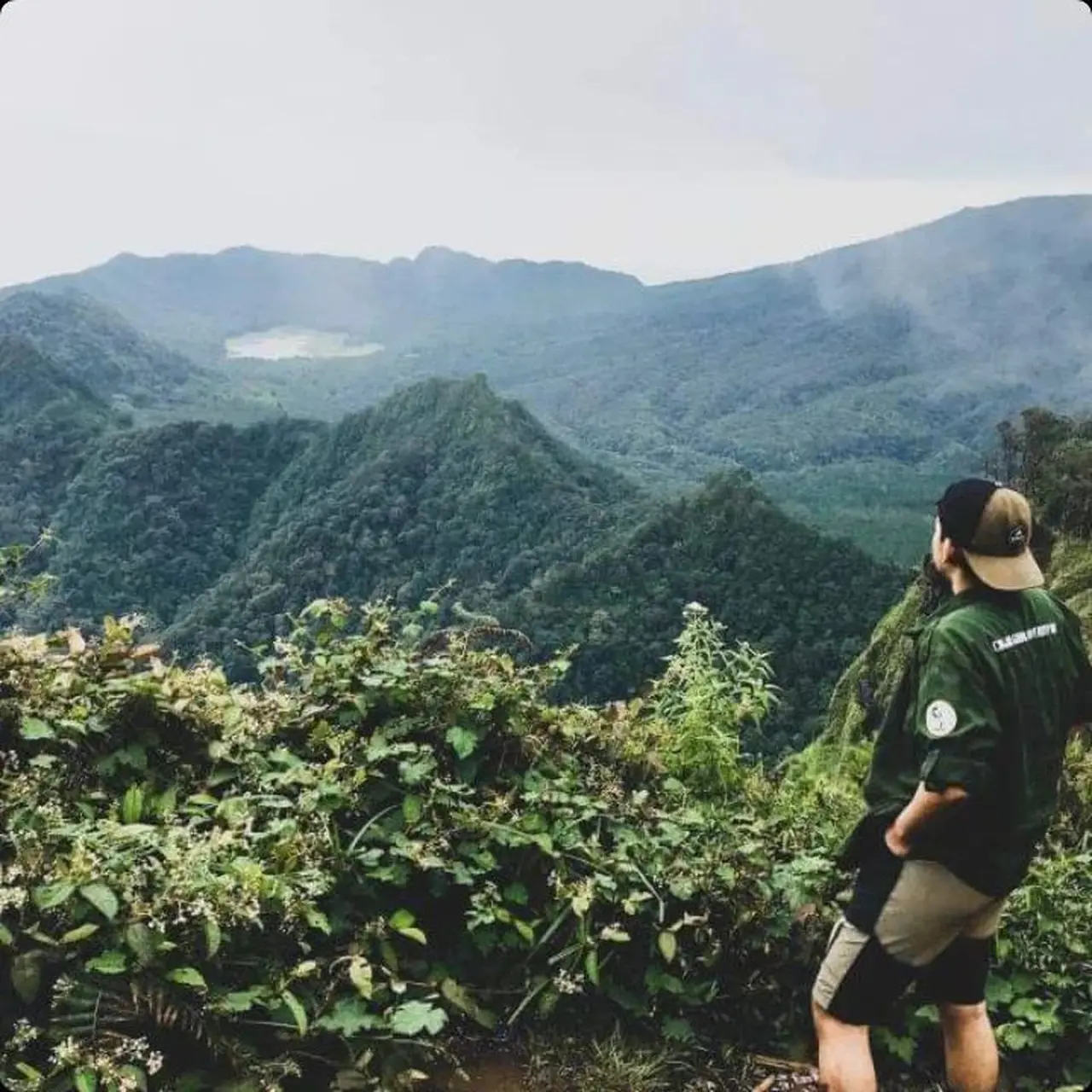 6 Fakta Menarik Gunung Burangrang, Sisa Hasil Letusan Gunung Sunda di ...