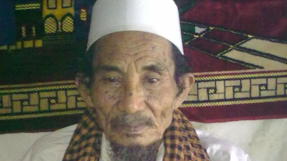 Sosok Ahmat Baidowi, Kiai yang Viral karena Jenazahnya Utuh Setelah 3 ...