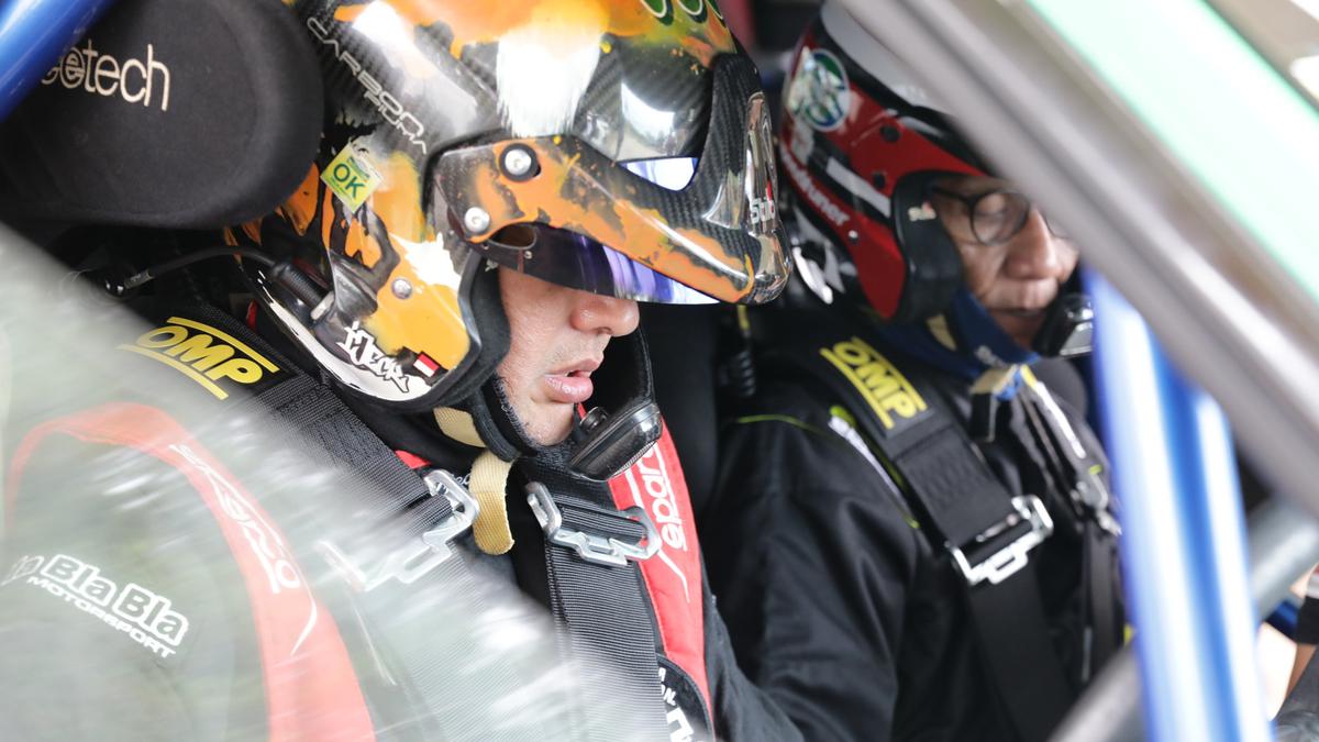 Wagub Sumut Musa Rajekshah Catat Waktu Tercepat Hari Kedua Danau Toba ...