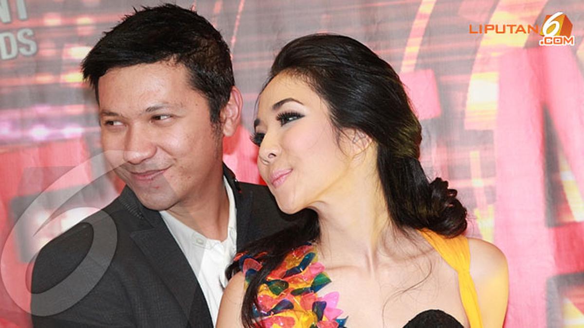 Bertengkar, Kebiasaan Gading Marten-Giselle Jelang Menikah - ShowBiz ...