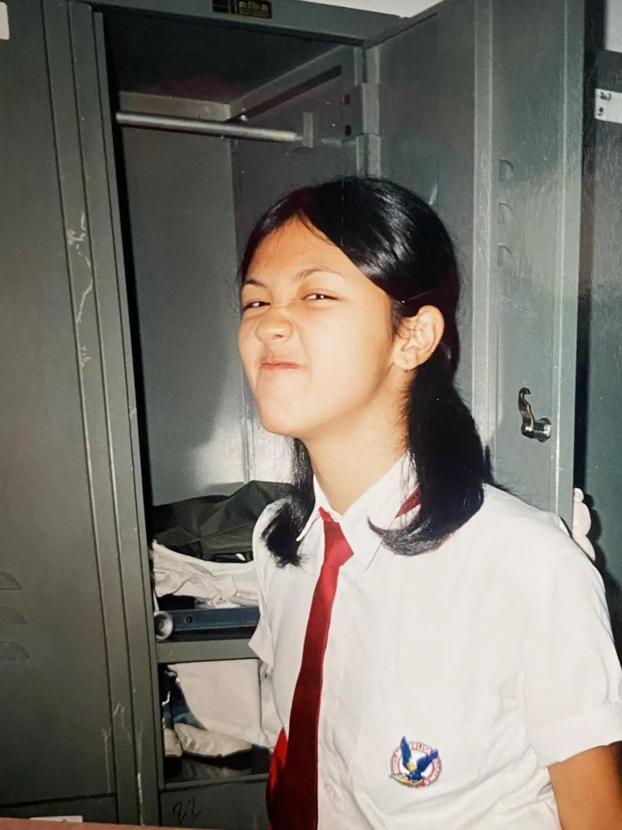 Lakukan '20 Years Challenge' Ini 6 Potret Masa Remaja Sharena Gunawan ...