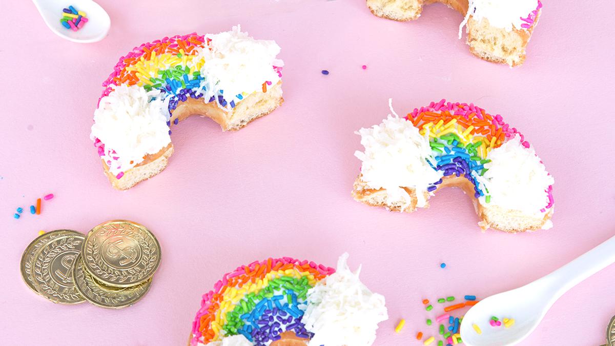 Tutorial Mudah Hias Donat Pelangi Super Cute