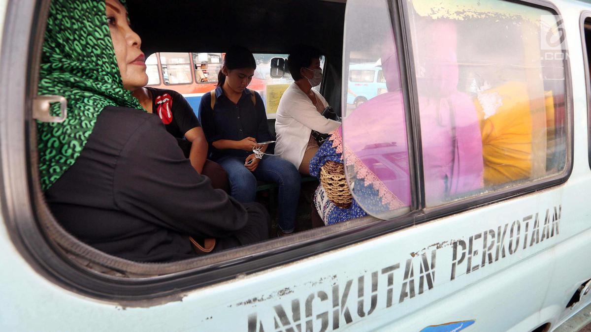 FOTO: Februari 2018, Angkot Wajib Memiliki Pendingin Udara - Foto ...