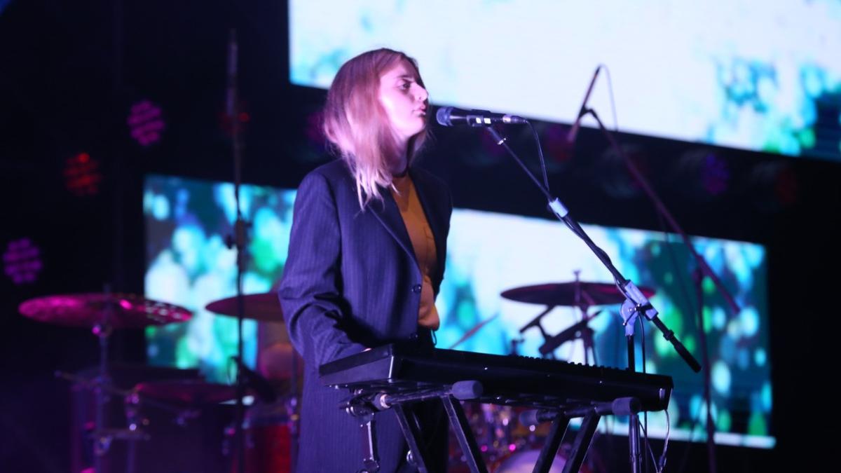 Inilah Cerita Amber Bain Dapatkan Nama The Japanese House - ShowBiz ...