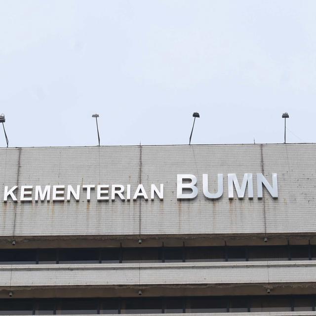 Contoh Perum BUMN Makalah perusahaan umum perum - Catatan Risky