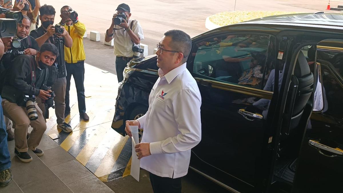 Ketua Umum Perindo Sambangi Markas Golkar, Temui Airlangga Hartarto ...