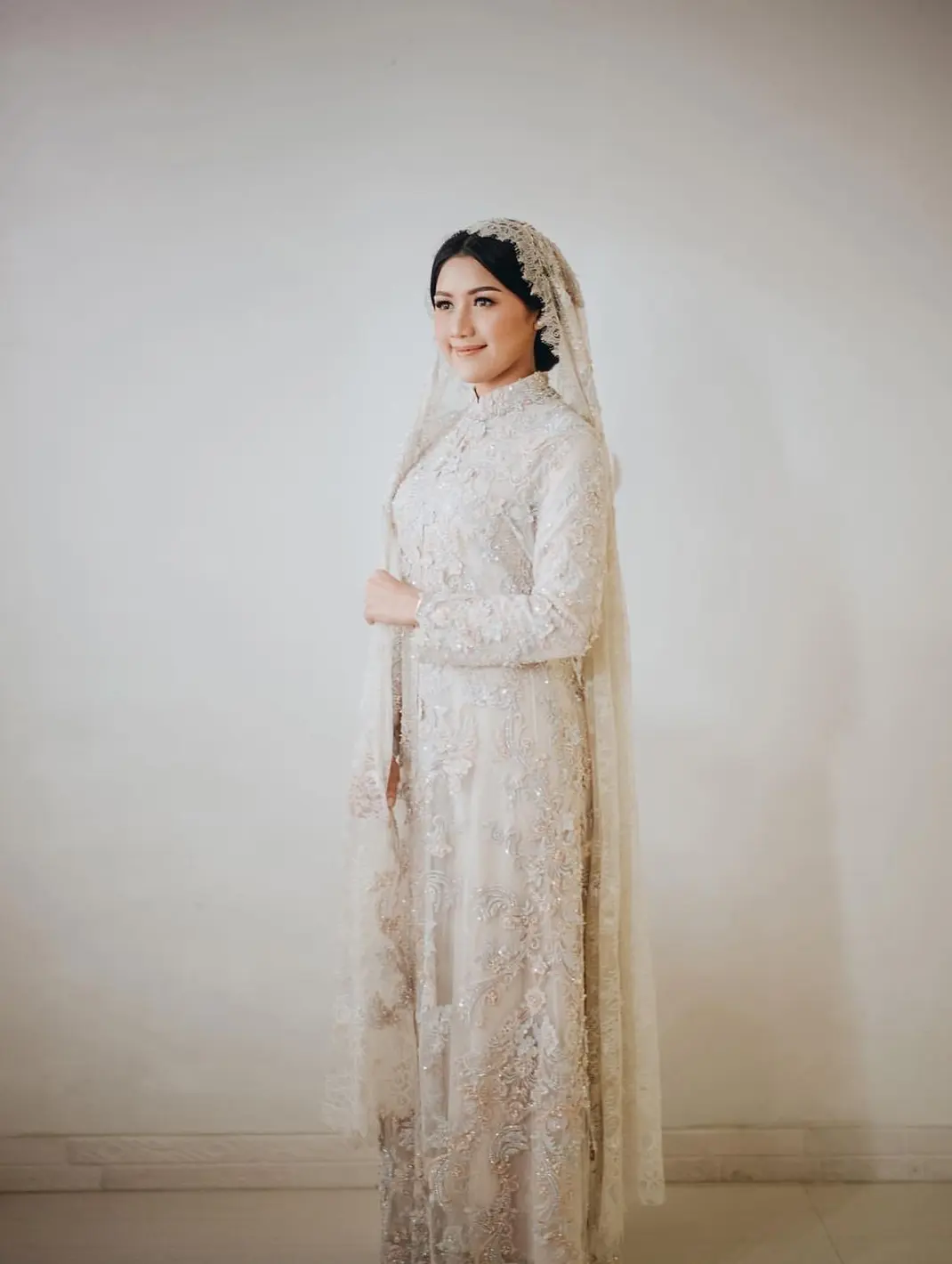 6 Potret Penampilan Bak Putri Raja Jawa Erina Gudono dari Pengajian-Akad Nikah, Ayu Dibalut ...
