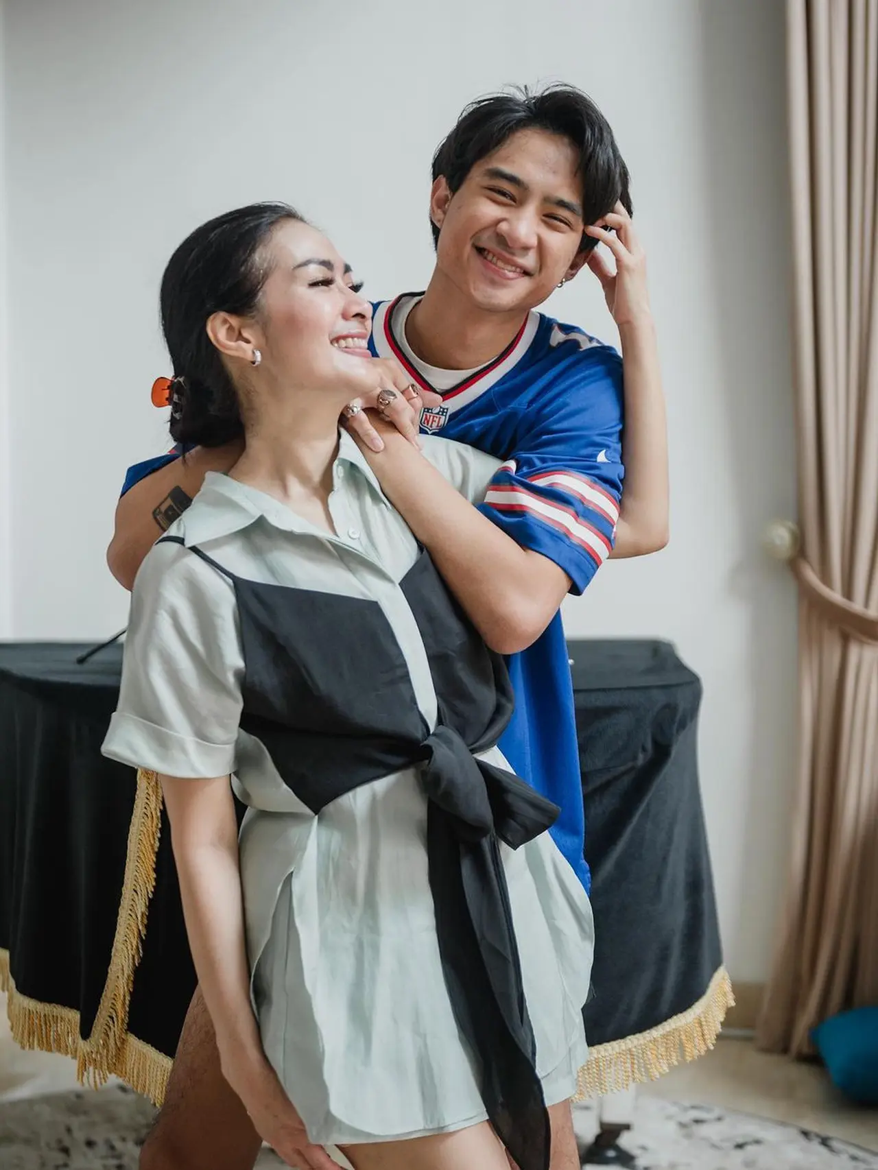 Iis Dahlia Bicara Pacar Baru Devano Danendra, Sebut Hubungan Putranya dengan Mantan Tetap Baik ...