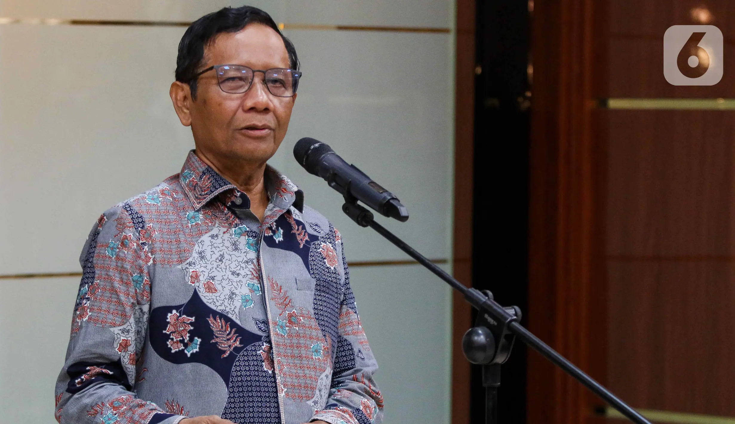 Mundur dari Kabinet Indonesia Maju, Ini Momen Terakhir Mahfud Md di Kemenko Polhukam - Foto ...