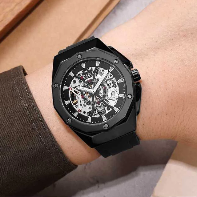 5 Rekomendasi Jam Pria Stylish agar Tampil Elegan di Segala Momen