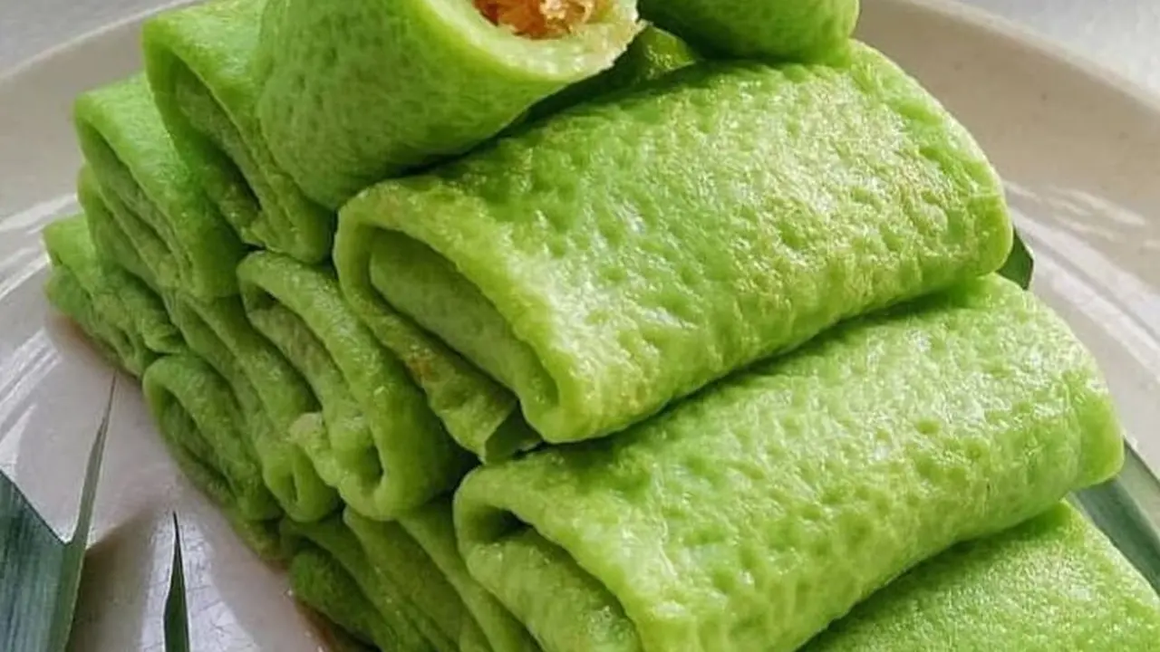 Cara Membuat Dadar Gulung Pakai Teflon, Anti Sobek dan Lembut