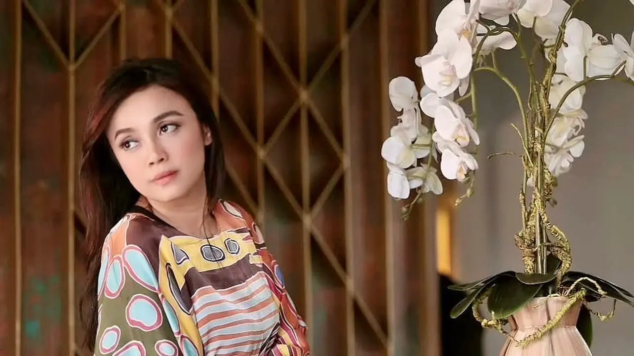 6 Potret Sonya Morina Sosok Wanita Diduga Milea Asli, Pernah Bertemu ...