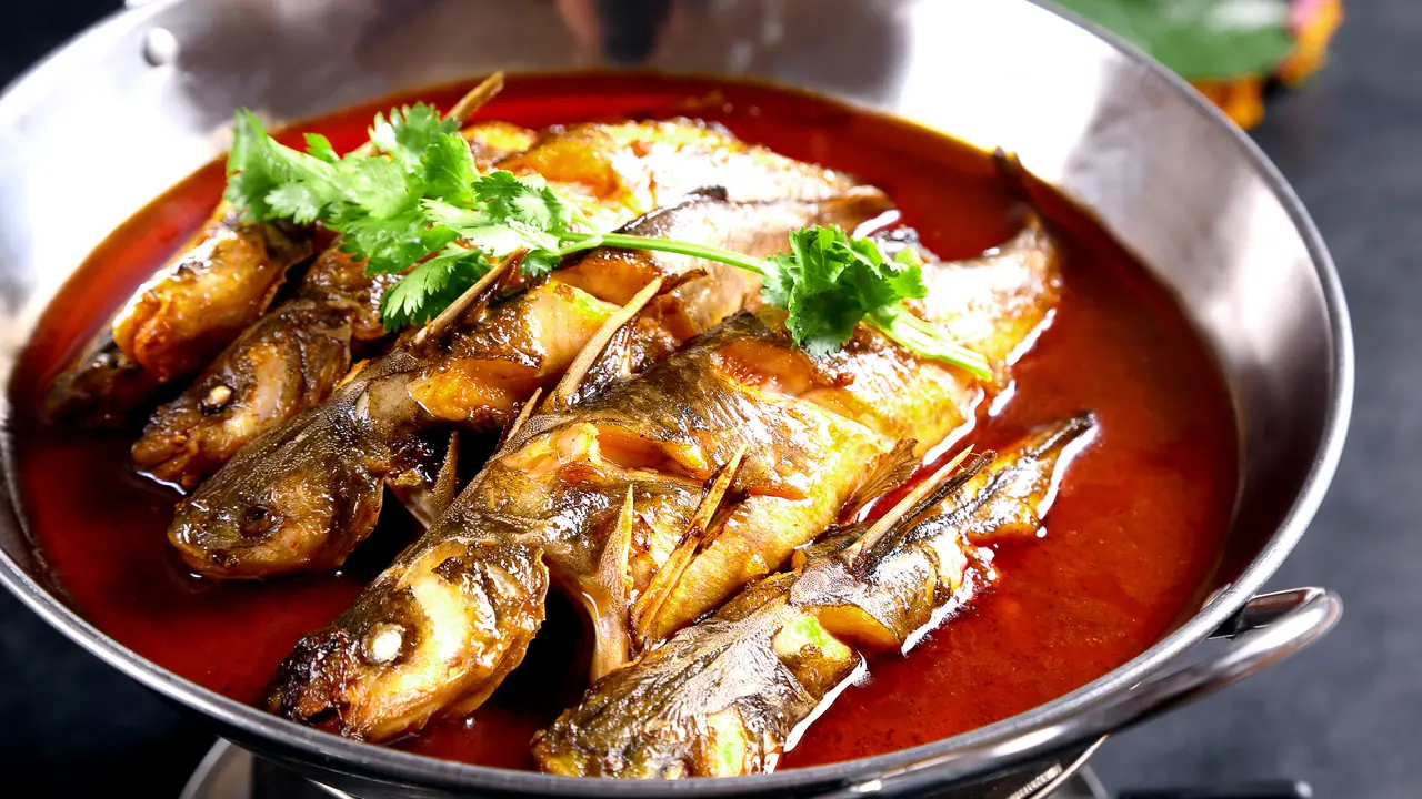 5 Kuliner Enak Serba Mercon Pedas yang Bikin Nagih