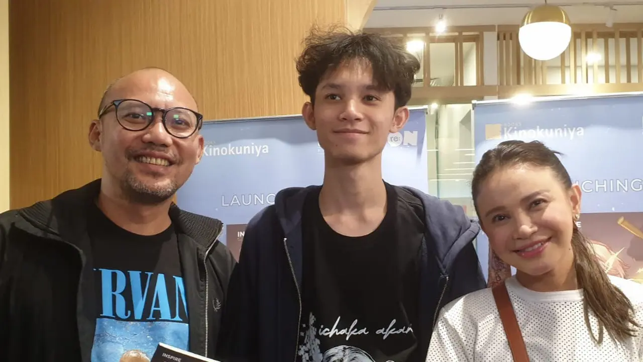 Momen Rossa dan Yoyo Padi Dukung Rizky Langit Ramadhan Bikin Komik ...