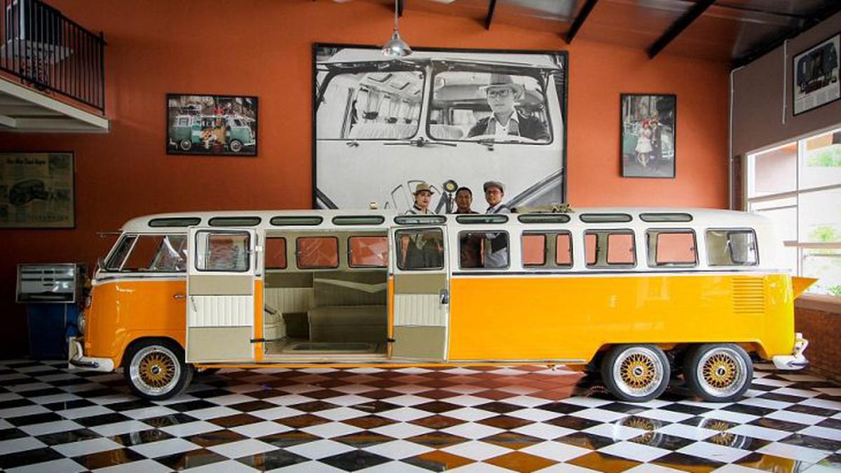 VW Kombi Terpanjang asal Indonesia Jadi Sorotan Media Dunia