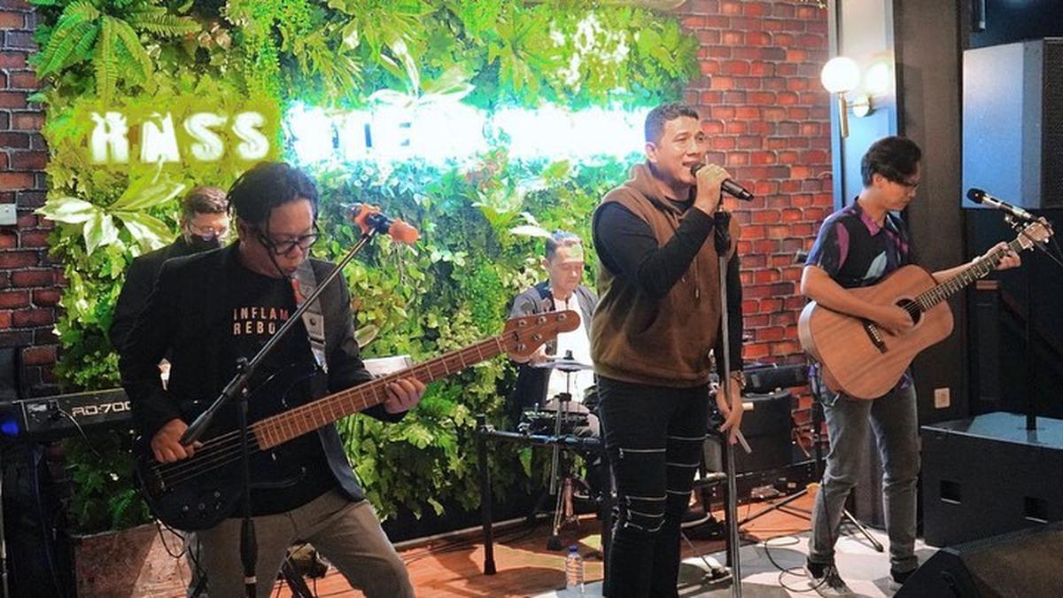 Band Naff Manggung di Acara Ultah Anak Pengusaha Rasli Syahrir, Bawakan ...
