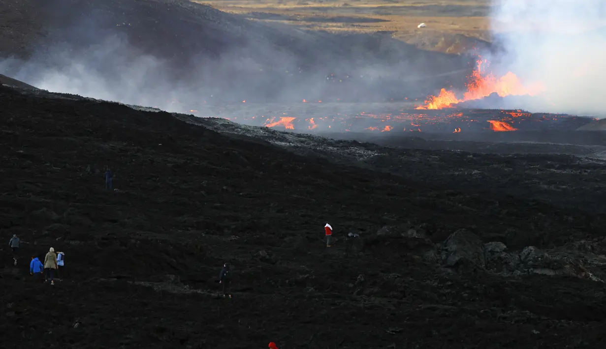 Gunung Berapi Dekat Bandara Utama Islandia Kembali Meletus, Setelah ...