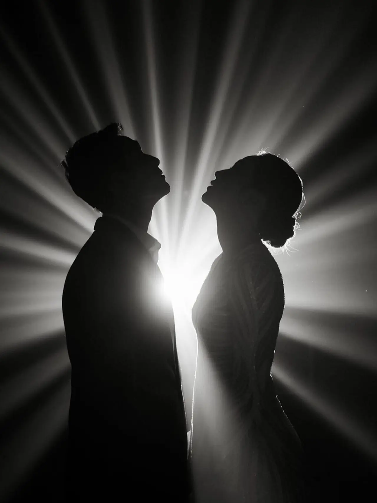 7 Potret Prewedding Jonatan Christie dan Shania Junianatha, Bikin Klip ...