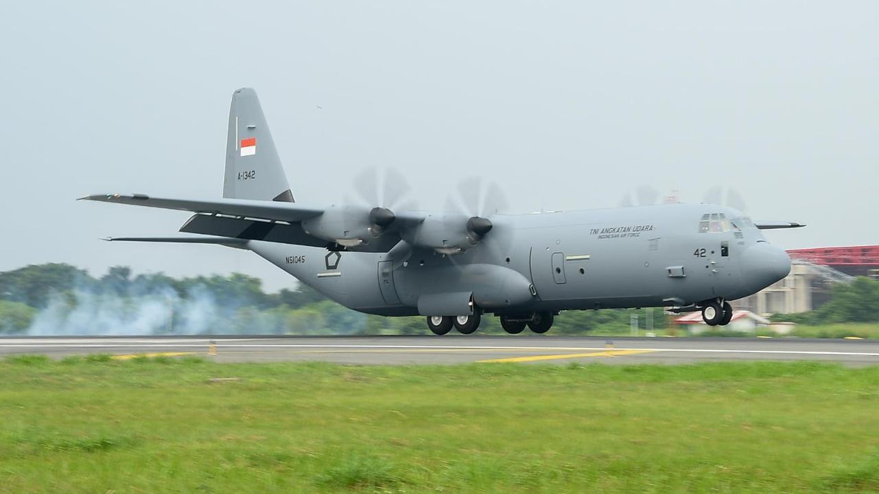 Lengkap, Pesawat Super Hercules Kelima Pesanan Menhan Prabowo Tiba di ...
