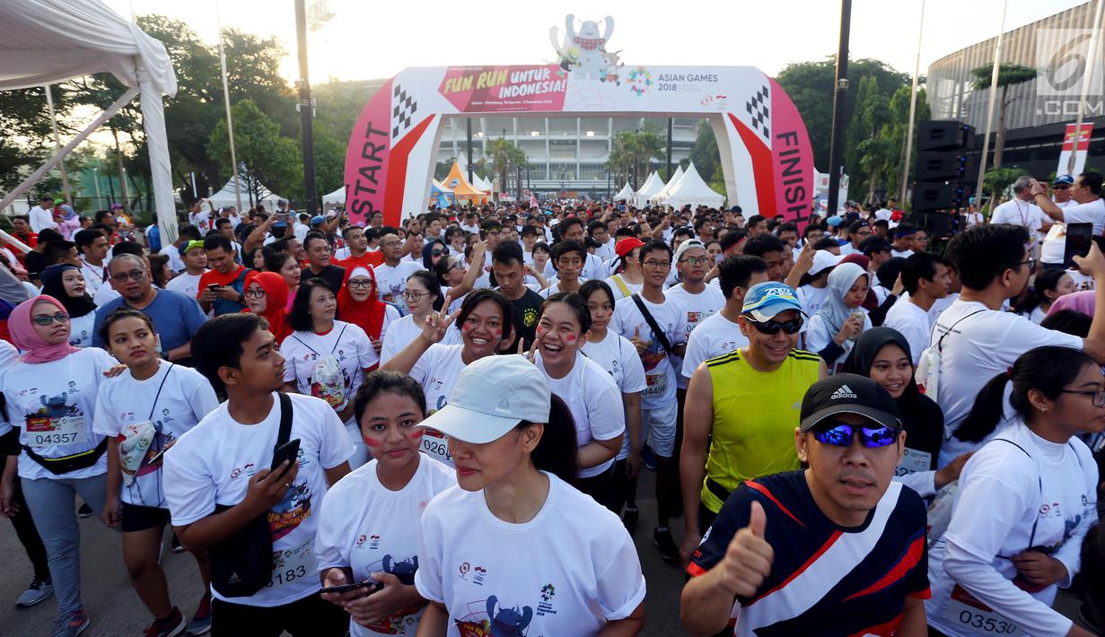 FOTO: Sambut Asian Games, 5000 Pelari Ikuti Fun Run - Foto Liputan6.com