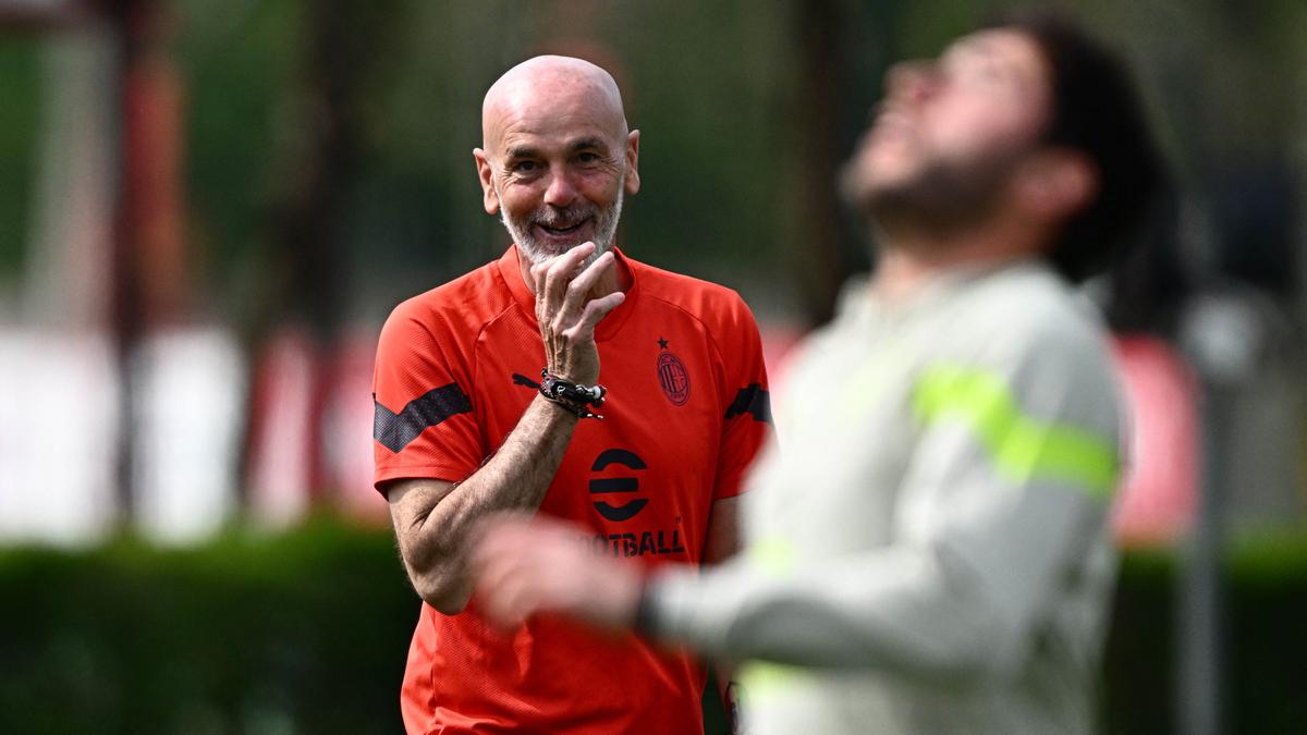Jelang Hadapi Inter Milan Di Semifinal Liga Champions Stefano Pioli